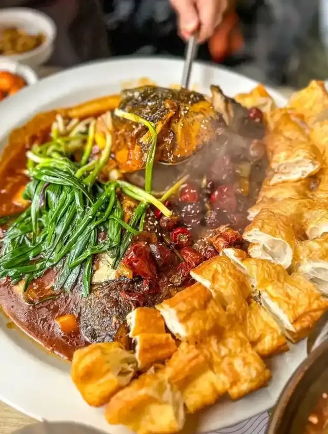 12 อาหารคุนหมิง 2569: ร้านเด็ด & เมนูต้องลองในยูนนาน | Trip.com